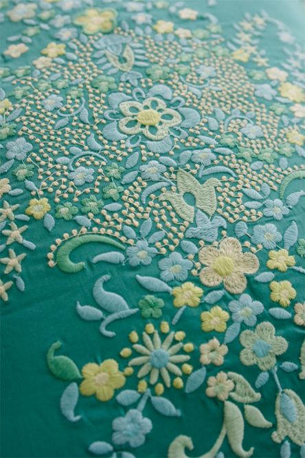 Monday mood-lift by Amy Butler designs | Auburn and Blue